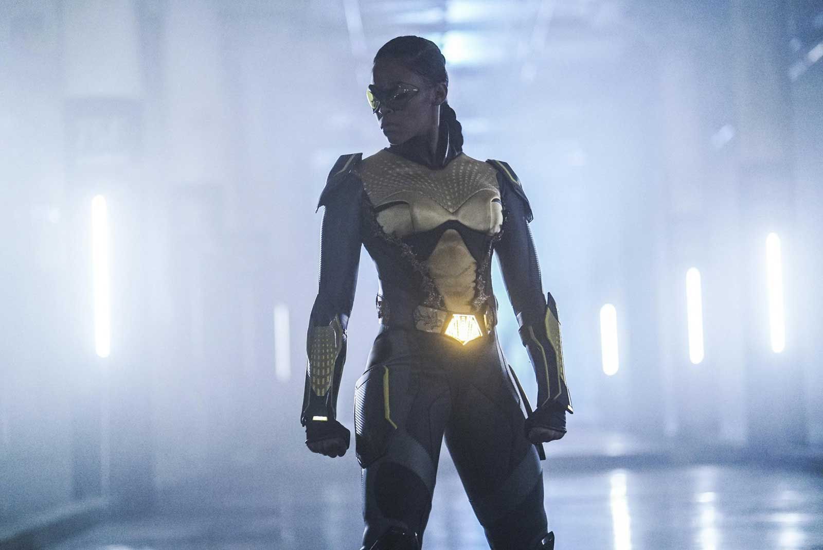 Black Lightning : Black Lightning : Photo Nafessa Williams - 172 sur ...