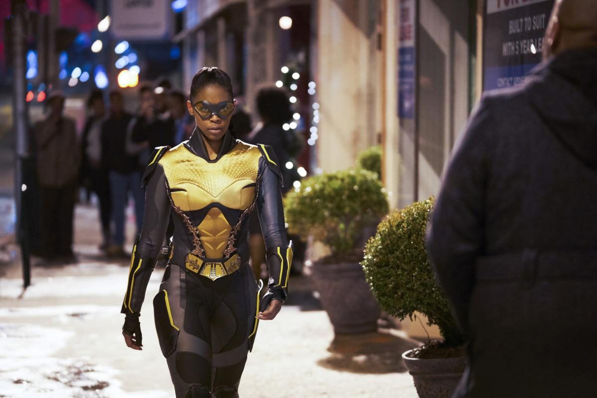 Black Lightning : Black Lightning : Photo Nafessa Williams - 166 sur ...