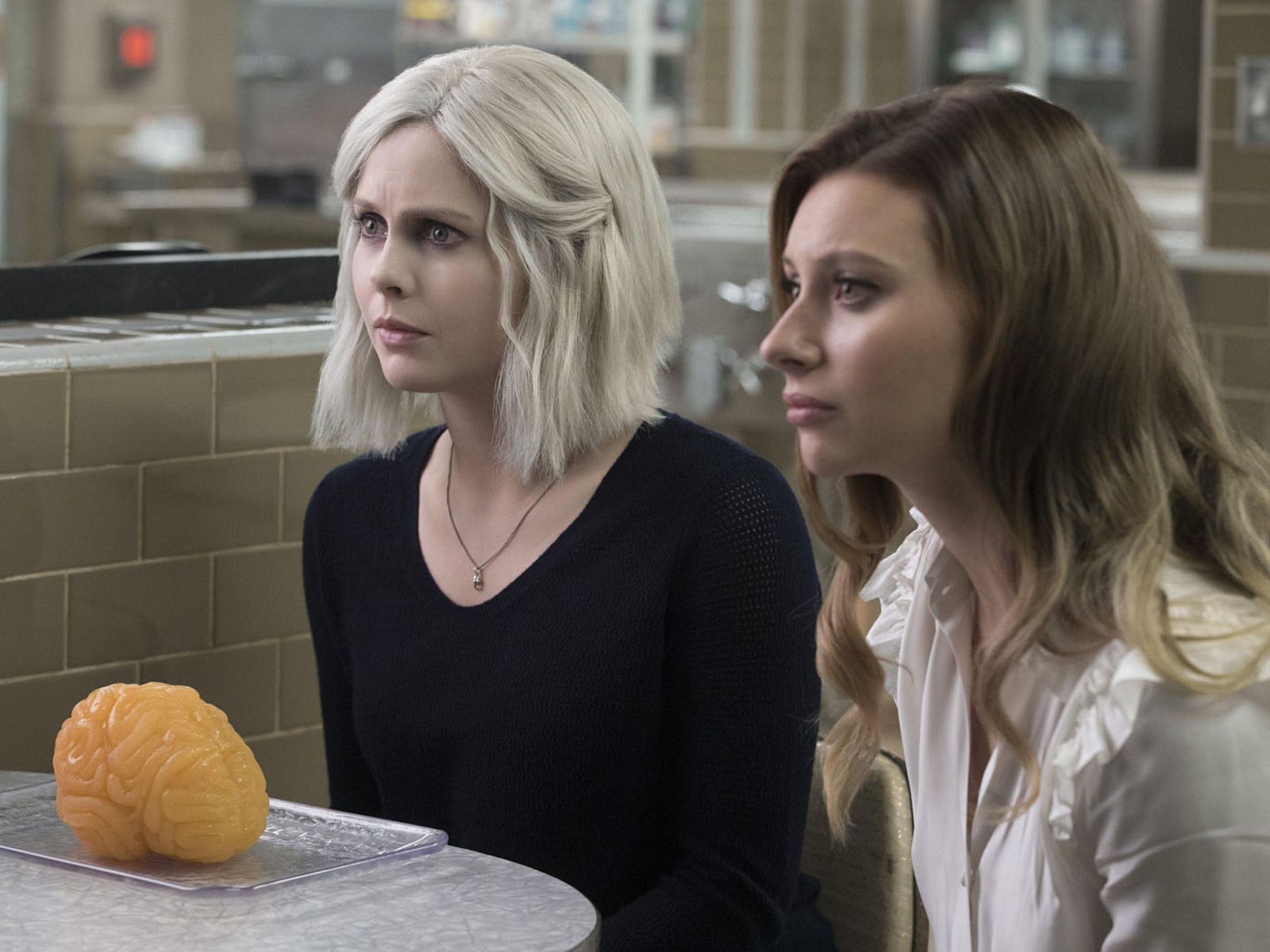 iZombie : iZombie : Photo Rose McIver, Aly Michalka - 66 sur 405 - AlloCiné
