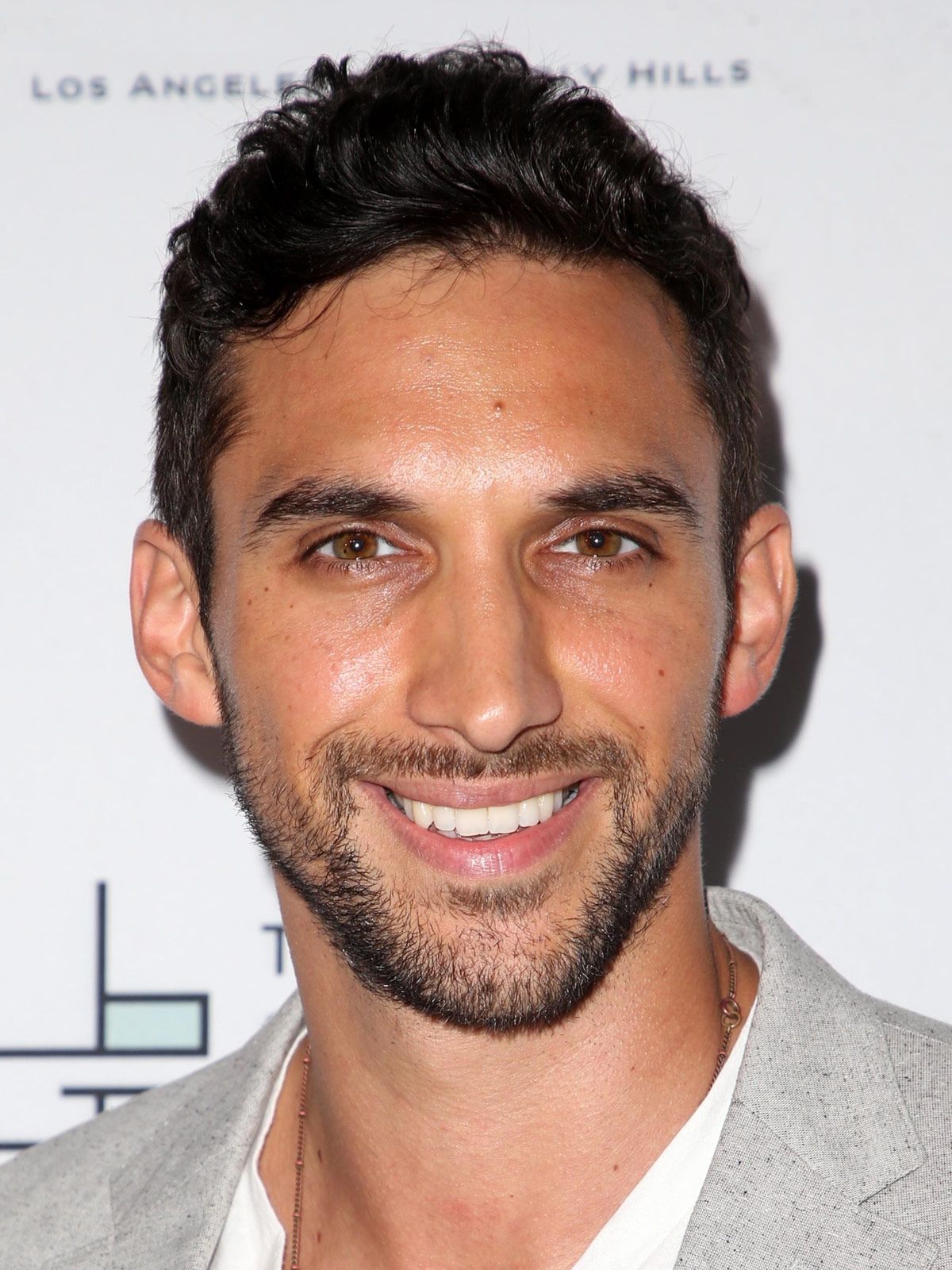 Dominic Adams - AlloCiné