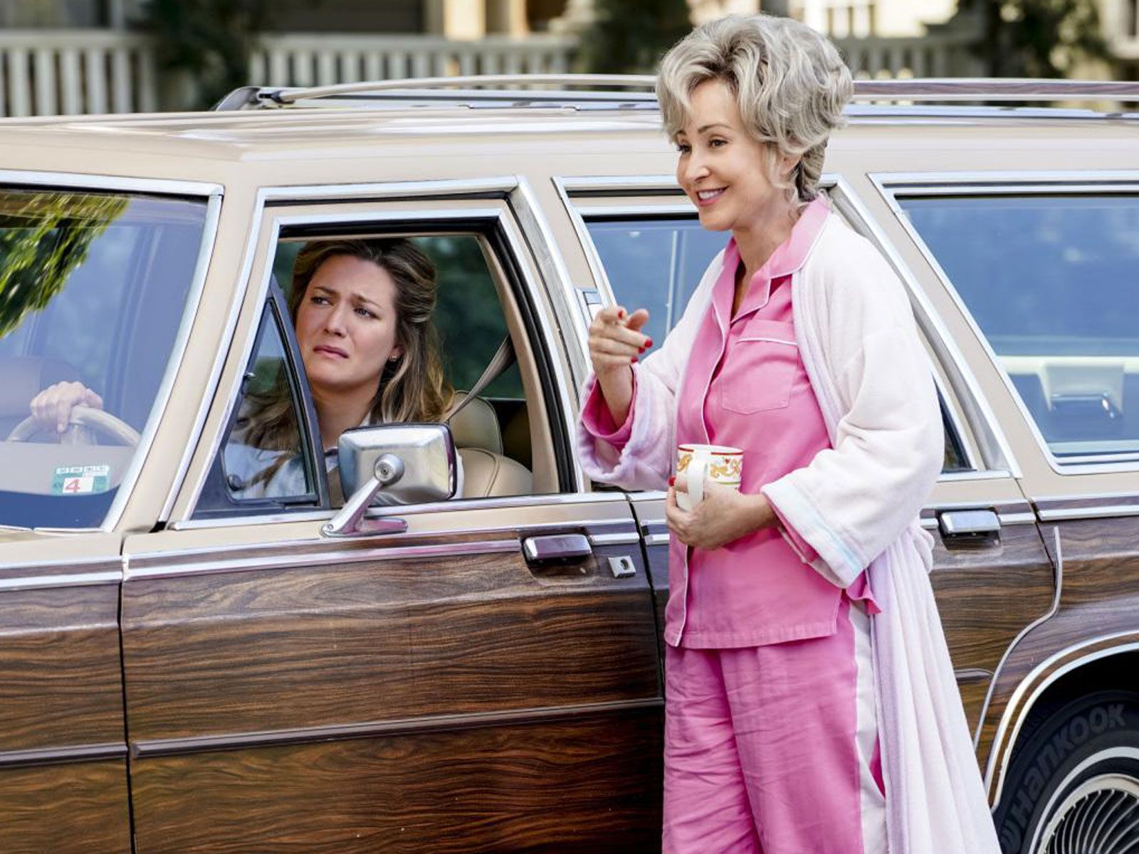 Photo de Zoe Perry - Young Sheldon : Photo Annie Potts, Zoe Perry ...