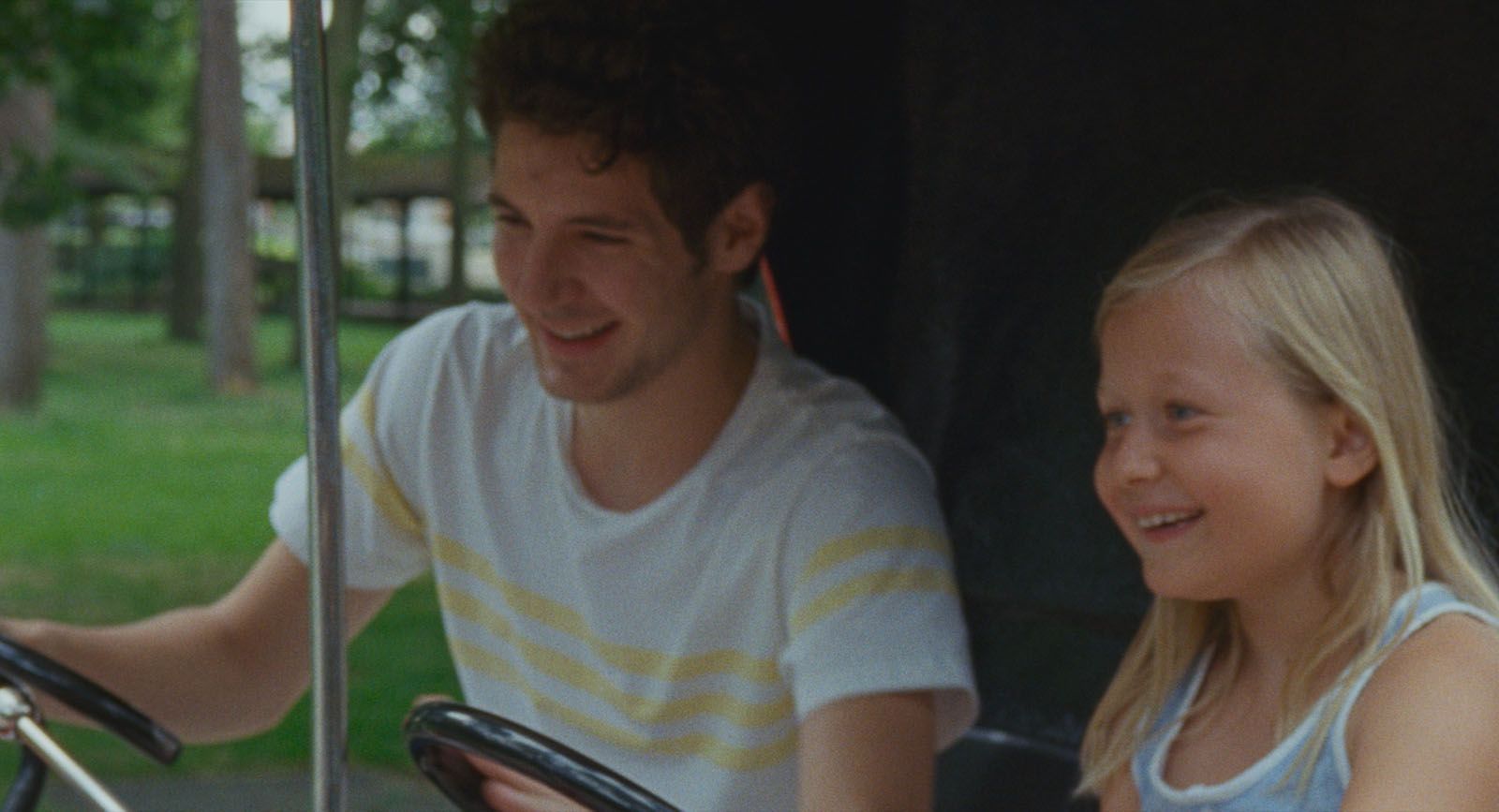 Photo de Isaure Multrier - Amanda : Photo Vincent Lacoste, Isaure ...