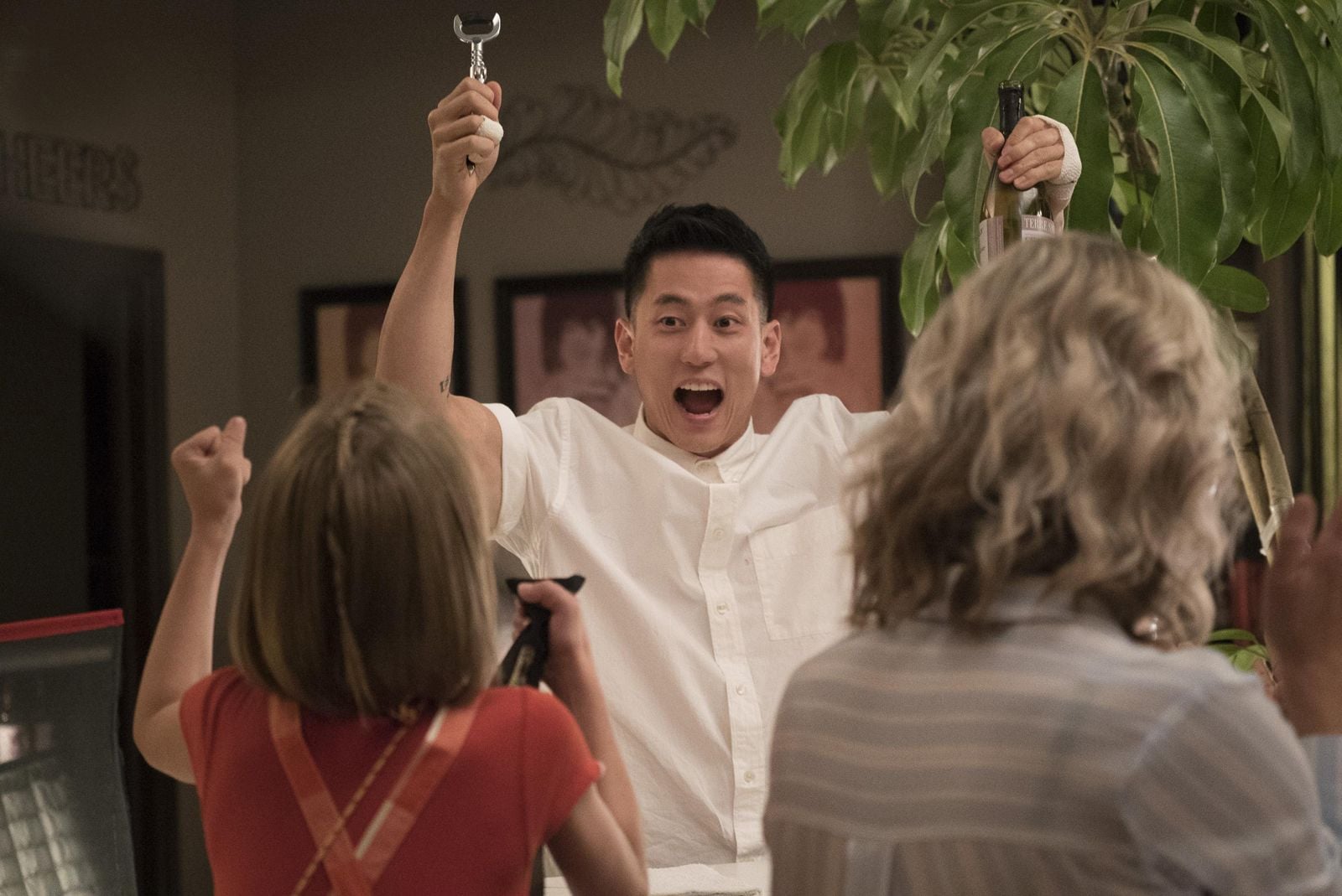 Photo de Jake Choi - Single Parents : Photo Jake Choi - Photo 25 sur 37 ...