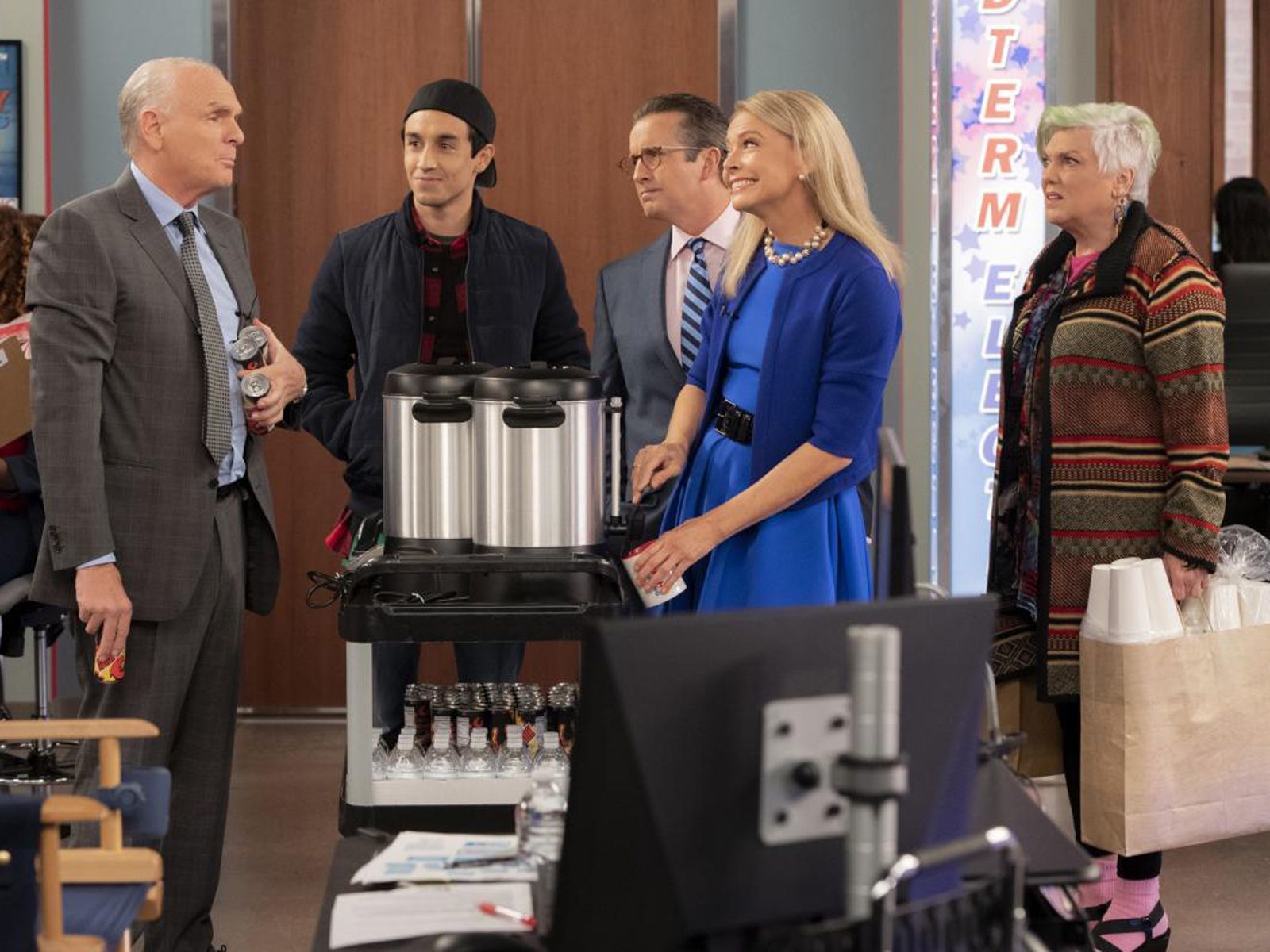 Photo de Adan Martin Rocha - Murphy Brown : Photo Faith Ford, Grant ...