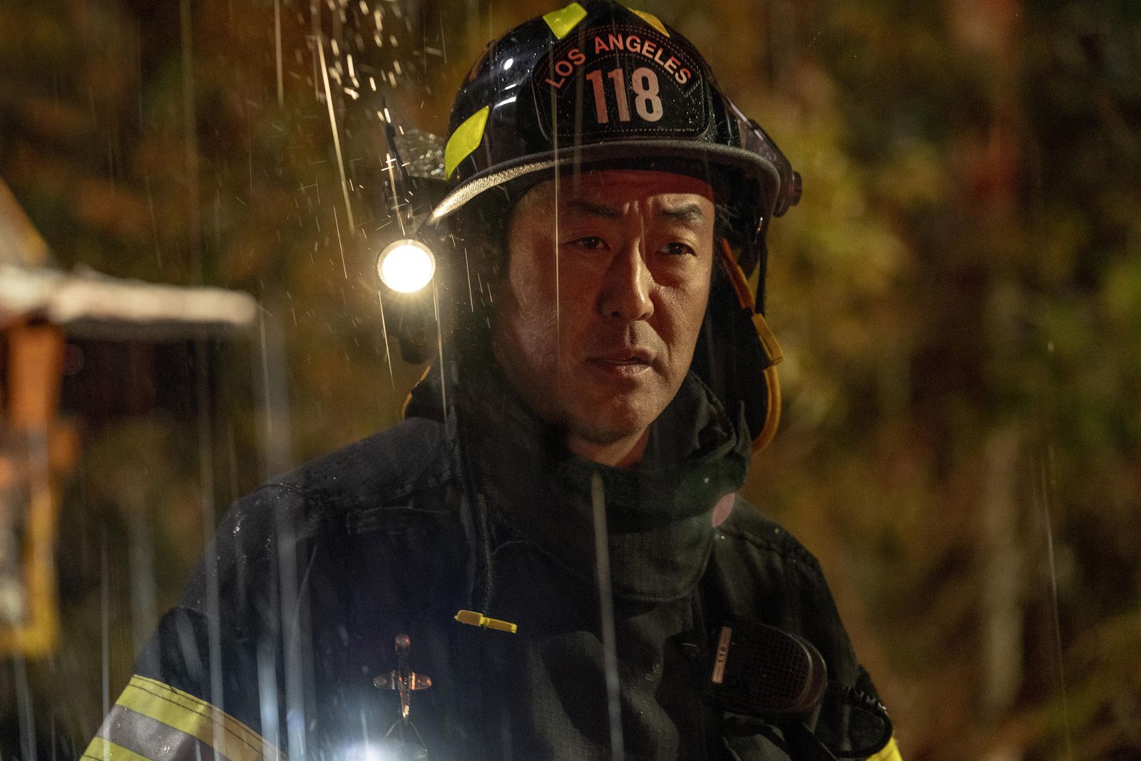 Photo de Kenneth Choi - 9-1-1 : Photo Kenneth Choi - Photo 31 sur 65 ...