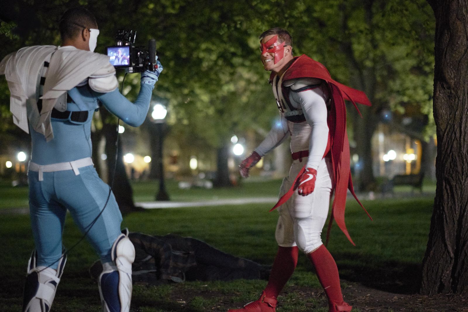 Photo de Alan Ritchson - Titans : Photo Alan Ritchson - Photo 26 sur 71 ...