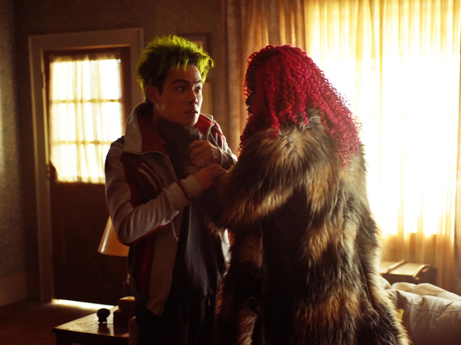 Photo de Ryan Potter - Titans : Photo Ryan Potter - Photo 10 sur 18 ...