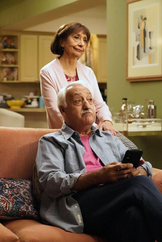 Photo de Brian George - I Feel Bad : Photo Brian George, Madhur Jaffrey ...