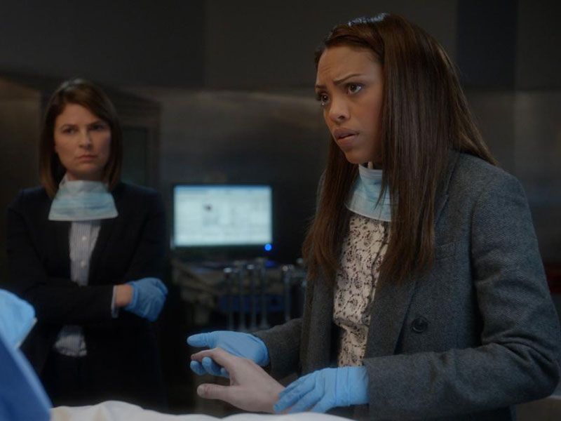 Photo de Mackenzie Meehan - Bull : Photo Mackenzie Meehan, Jaime Lee ...