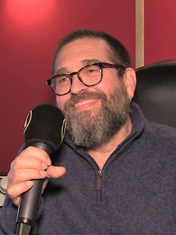 Mark Lesser - AlloCiné