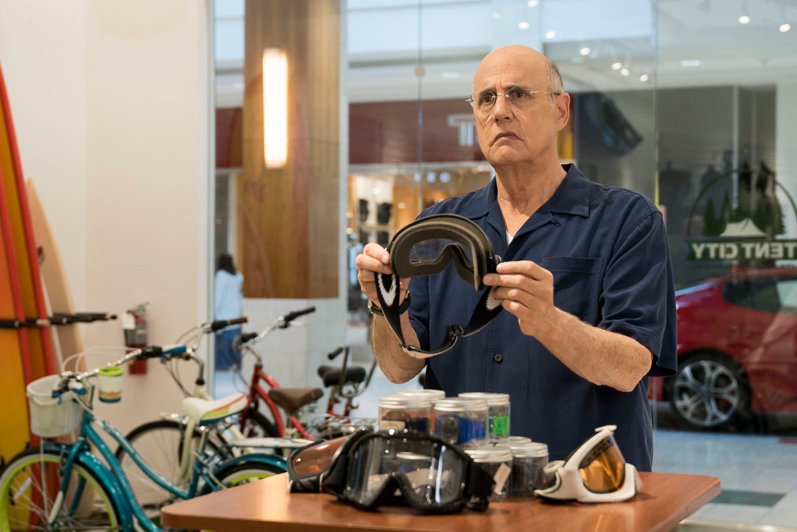 Arrested Development : Arrested Development : Photo Jeffrey Tambor - 26 ...