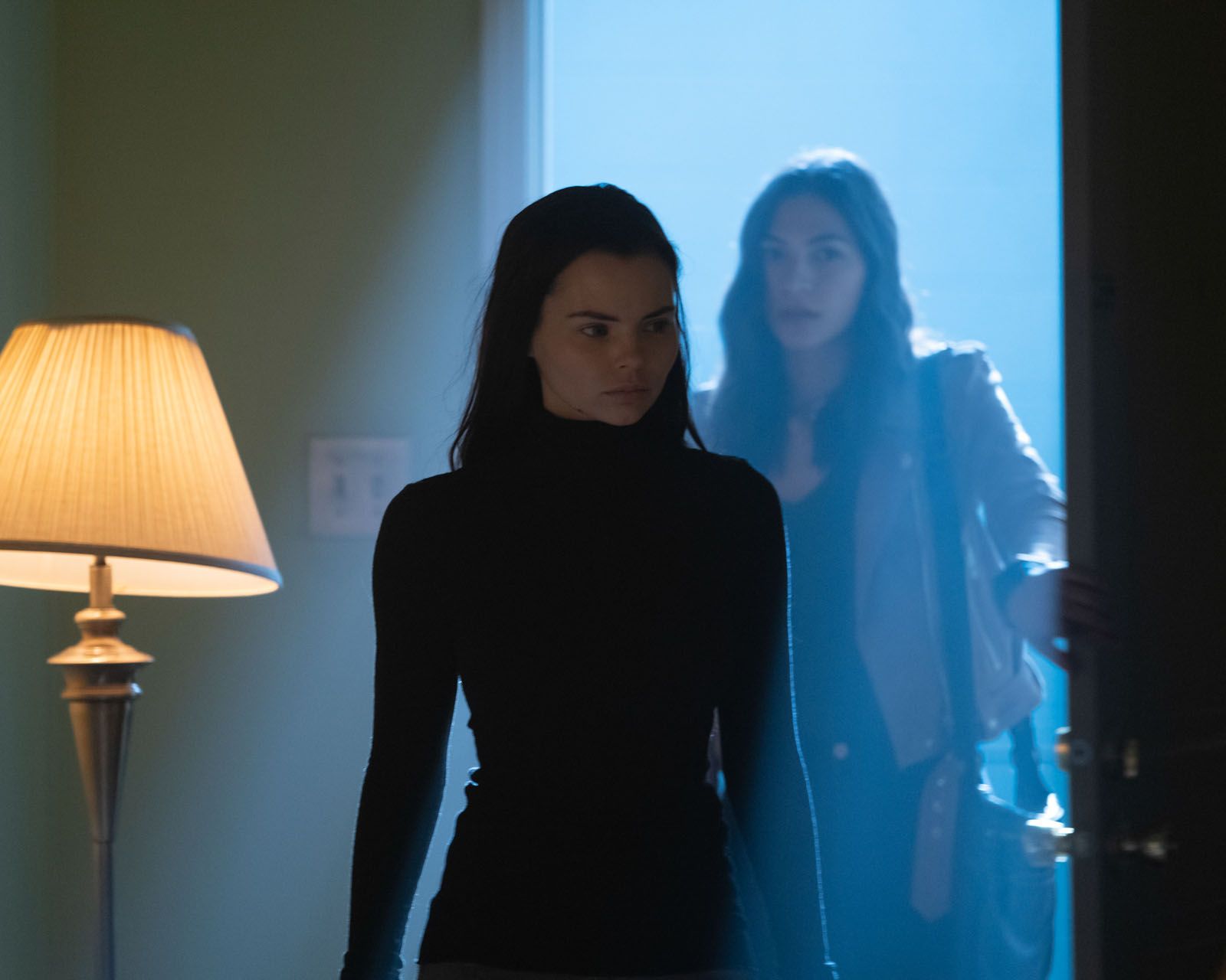 Siren : Siren : Photo Eline Powell, Natalee Linez - 68 sur 165 - AlloCiné