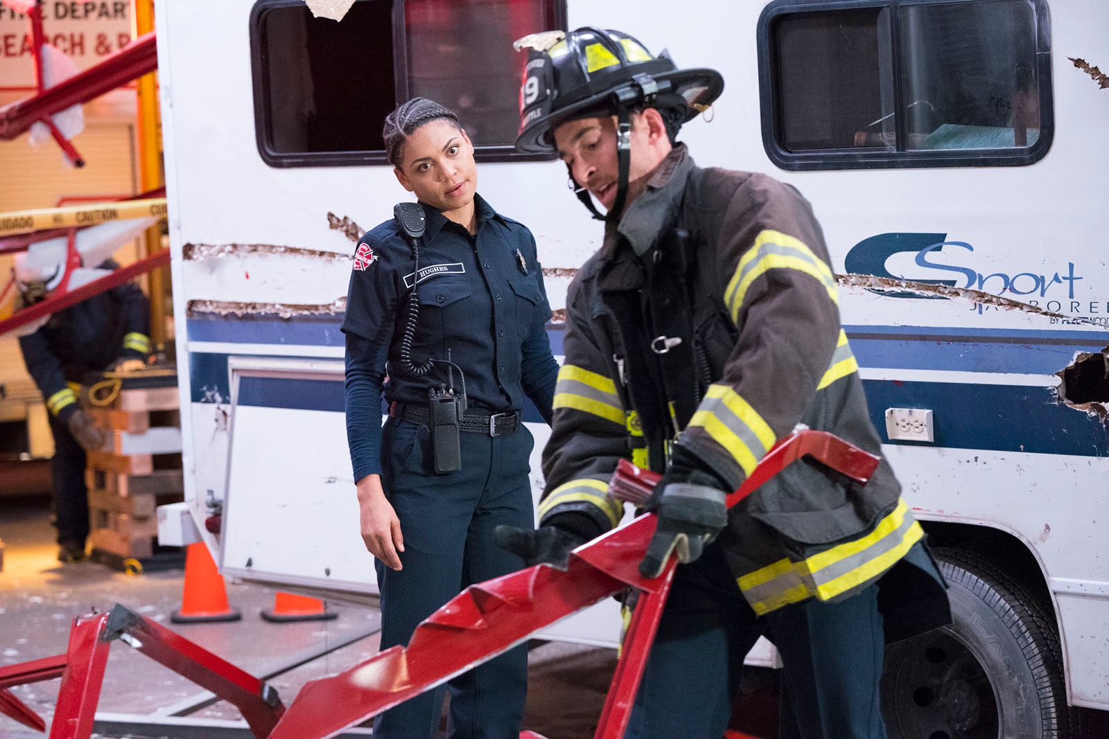 Photo de Barrett Doss - Grey's Anatomy : Station 19 : Photo Jay Hayden ...