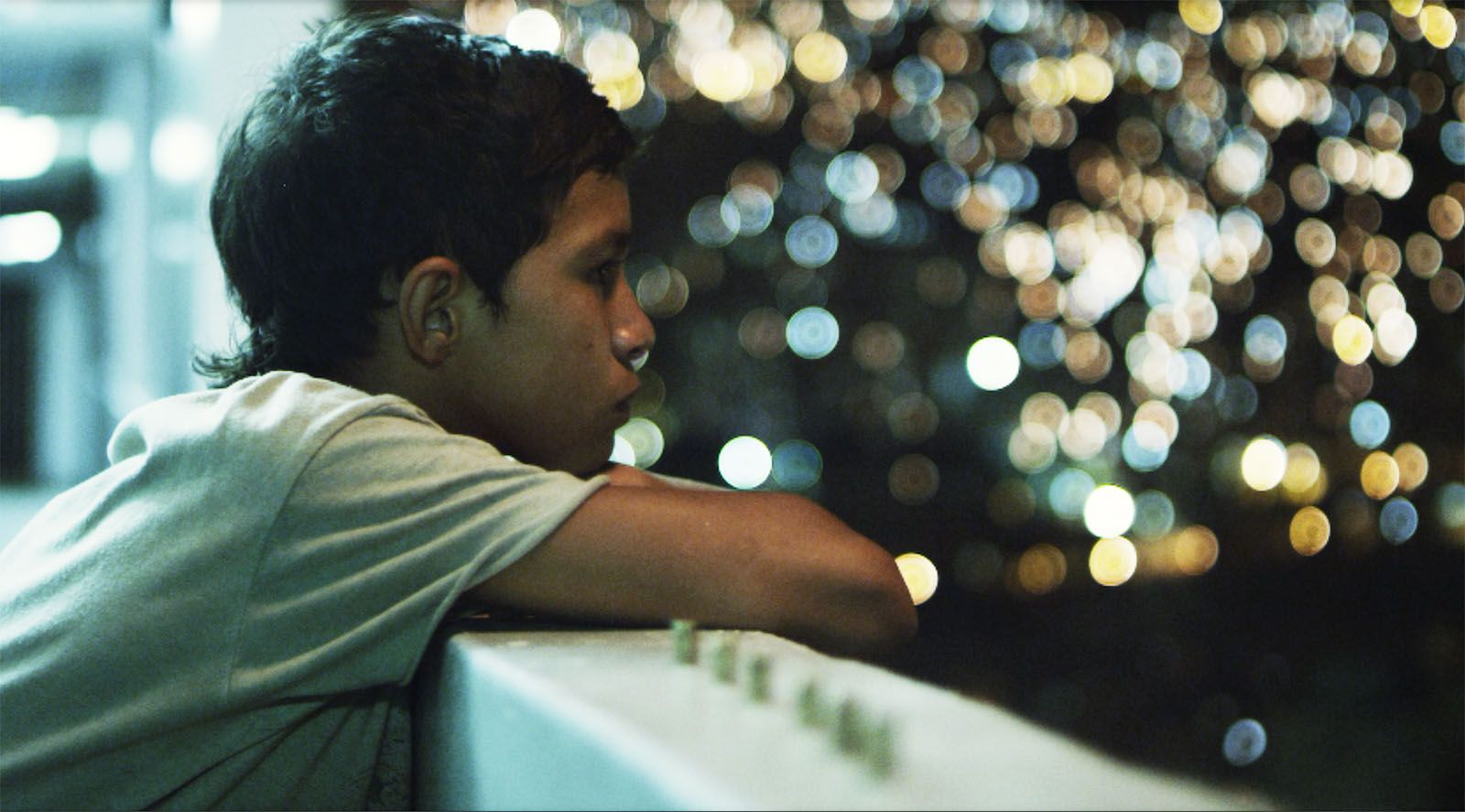 Photo de Reggie Reyes - La Familia : Photo Reggie Reyes - Photo 3 sur 6 ...