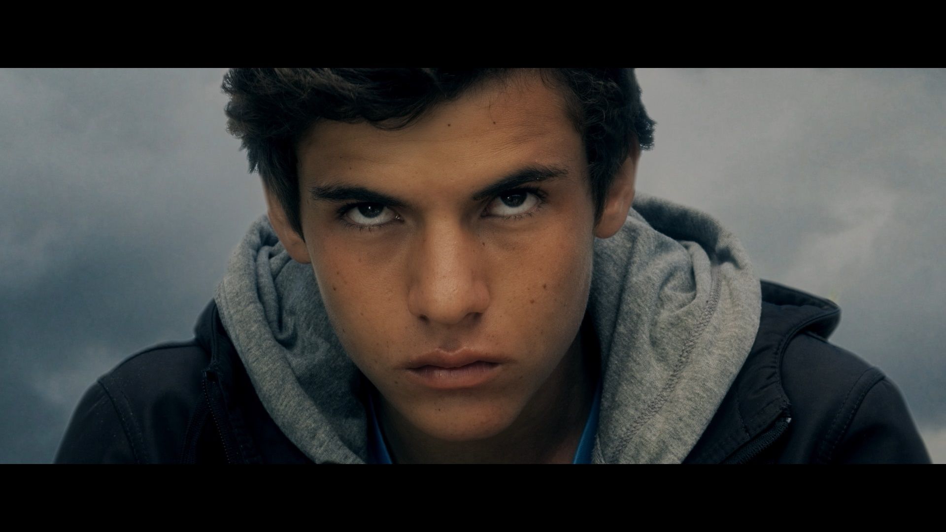 Photo du film Taking Earth - Photo 3 sur 19 - AlloCiné