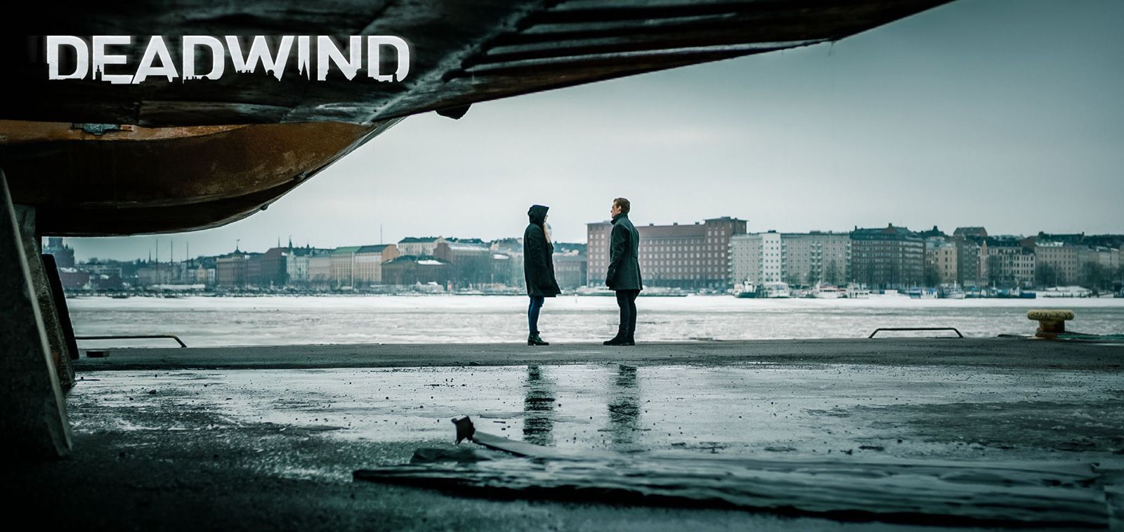 Poster Deadwind saison 1 - Affiche 39 sur 42 - AlloCiné