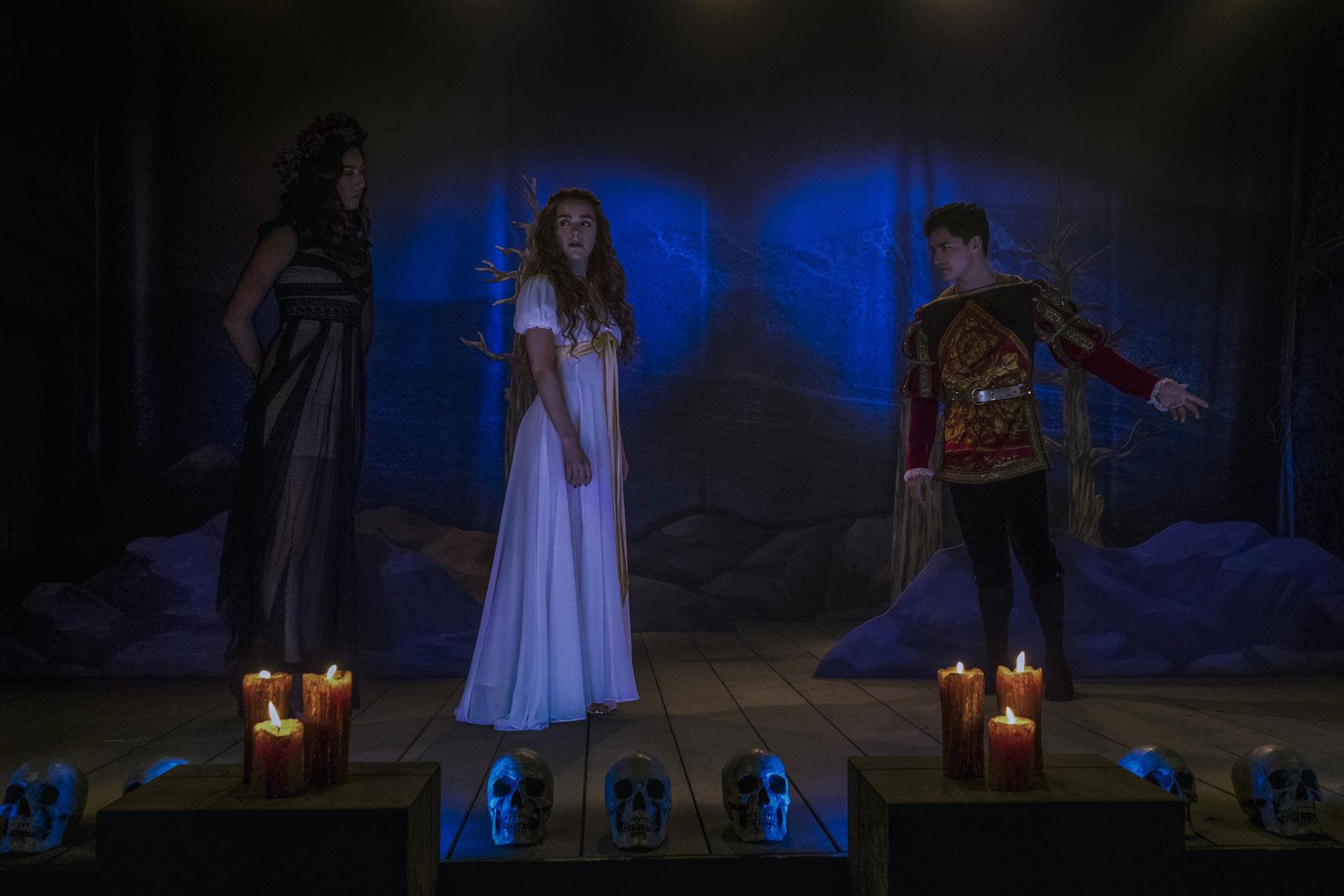 Les Nouvelles aventures de Sabrina : Photo Adeline Rudolph, Kiernan ...