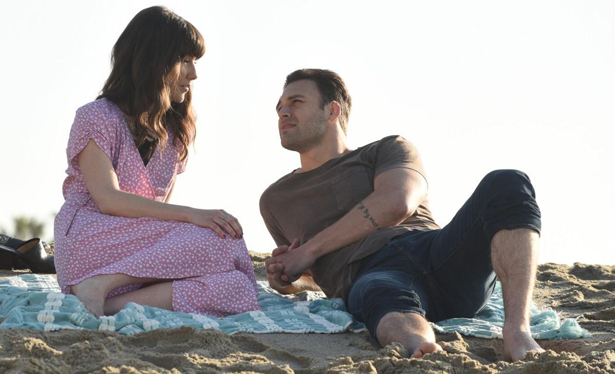 9-1-1 : 9-1-1 : Photo Ryan Guzman, Devin Kelley - 159 sur 289 - AlloCiné