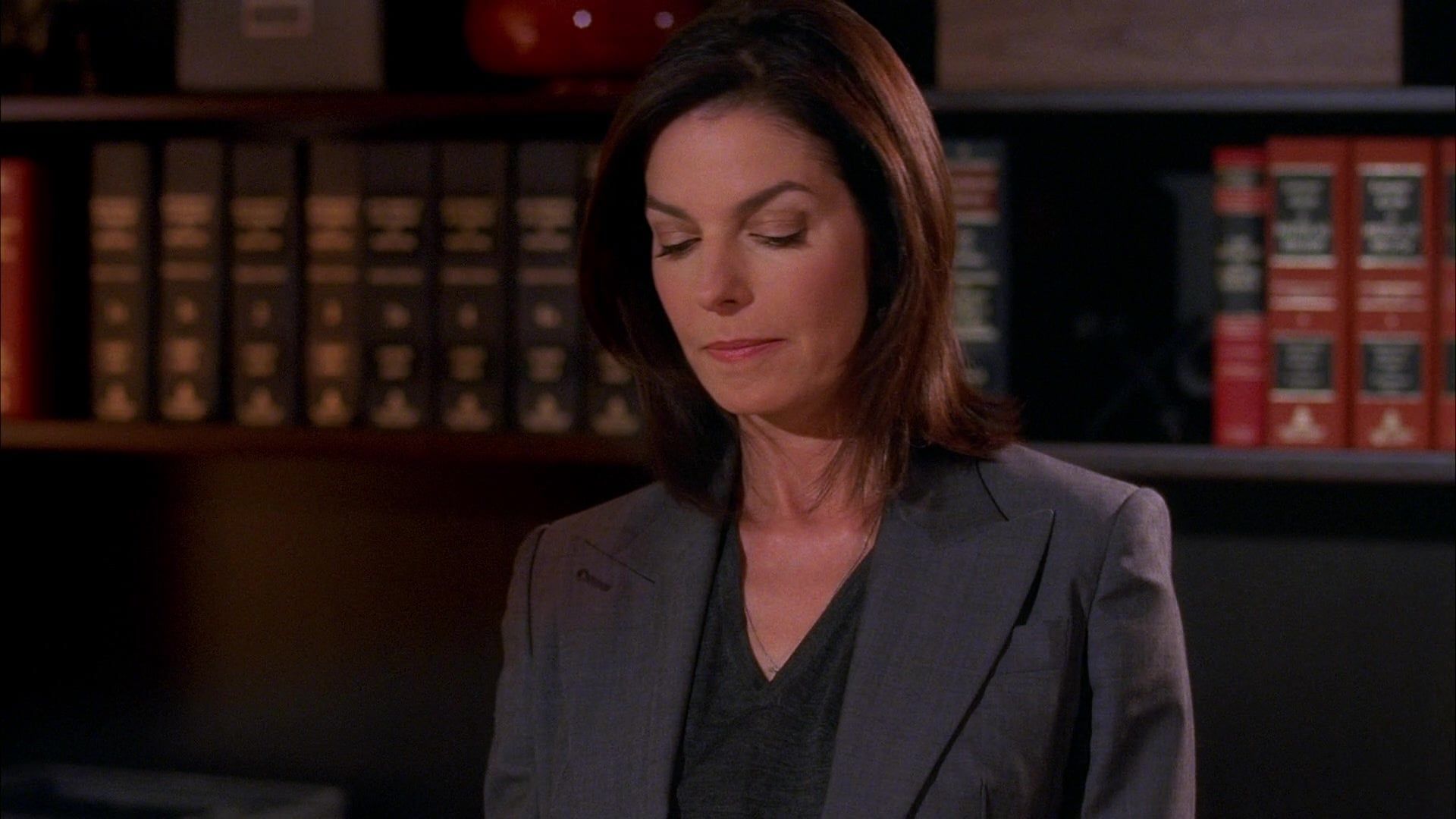 Poster Dr House saison 2 - Affiche 129 sur 364 - AlloCiné