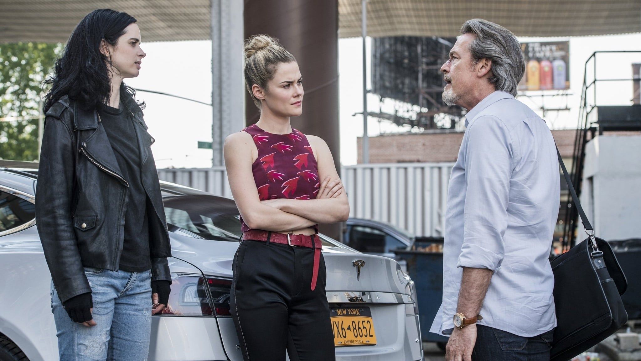 Poster saison 2 - Affiche 9 sur 121 - AlloCiné