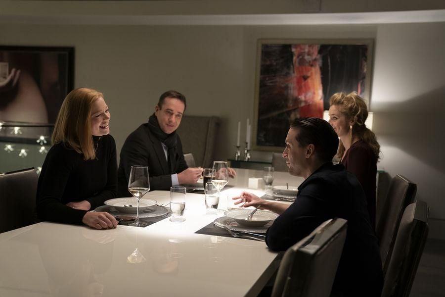 Photo de Sarah Snook - Succession : Photo Matthew Macfadyen, Kieran ...