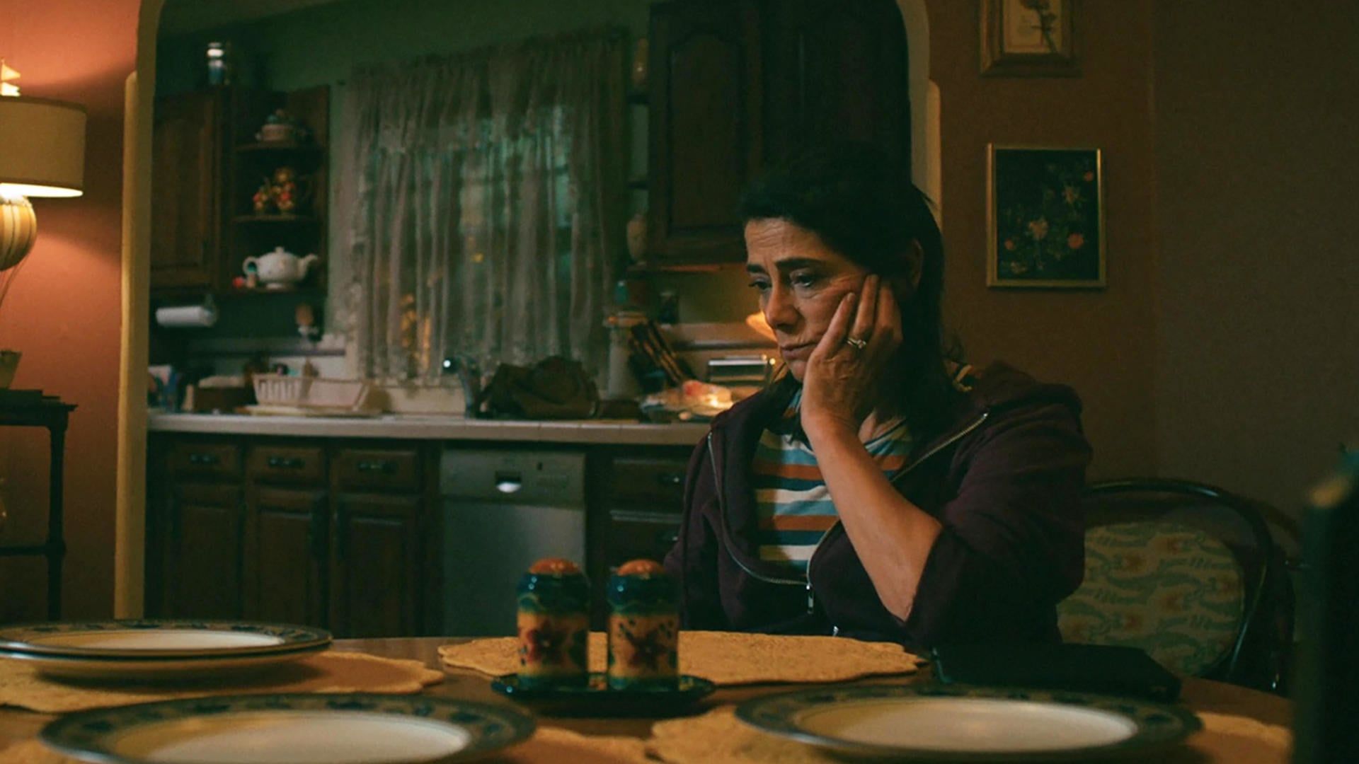 Poster Ramy saison 1 - Affiche 17 sur 24 - AlloCiné