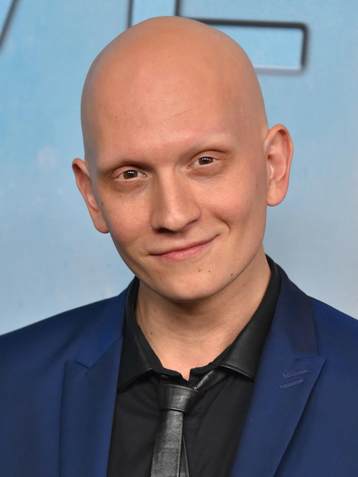 Anthony Carrigan - AlloCiné