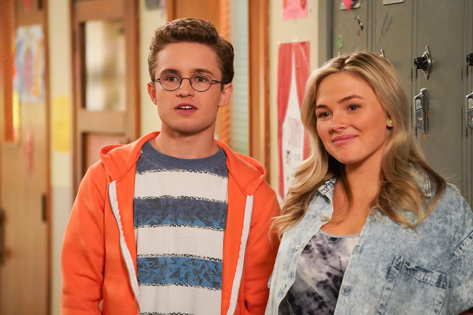 Les Goldberg : Les Goldberg : Photo Natalie Alyn Lind, Sean Giambrone ...