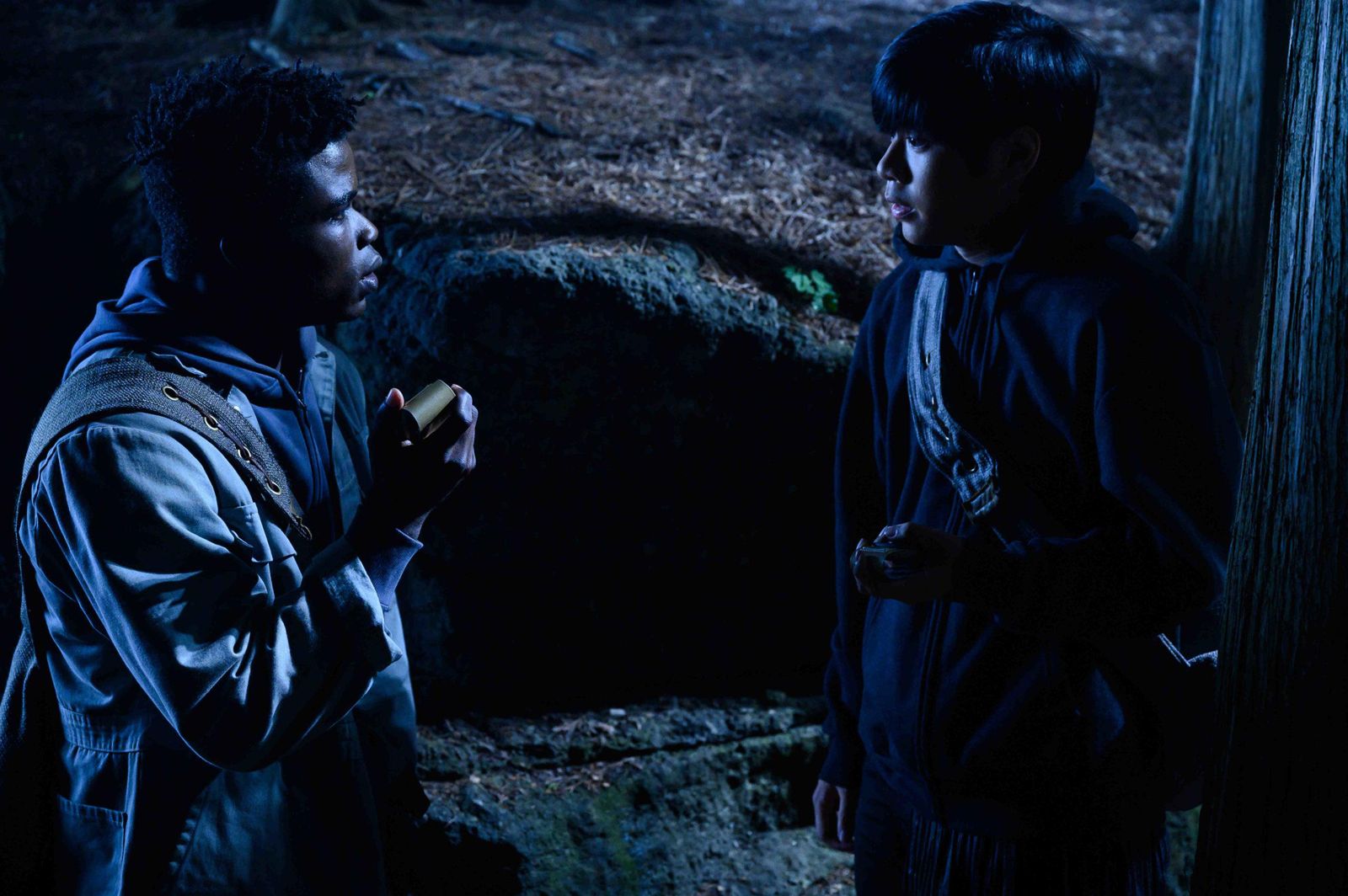 Photo de Akiel Julien - Utopia Falls : Photo Mickeey Nguyen, Akiel ...