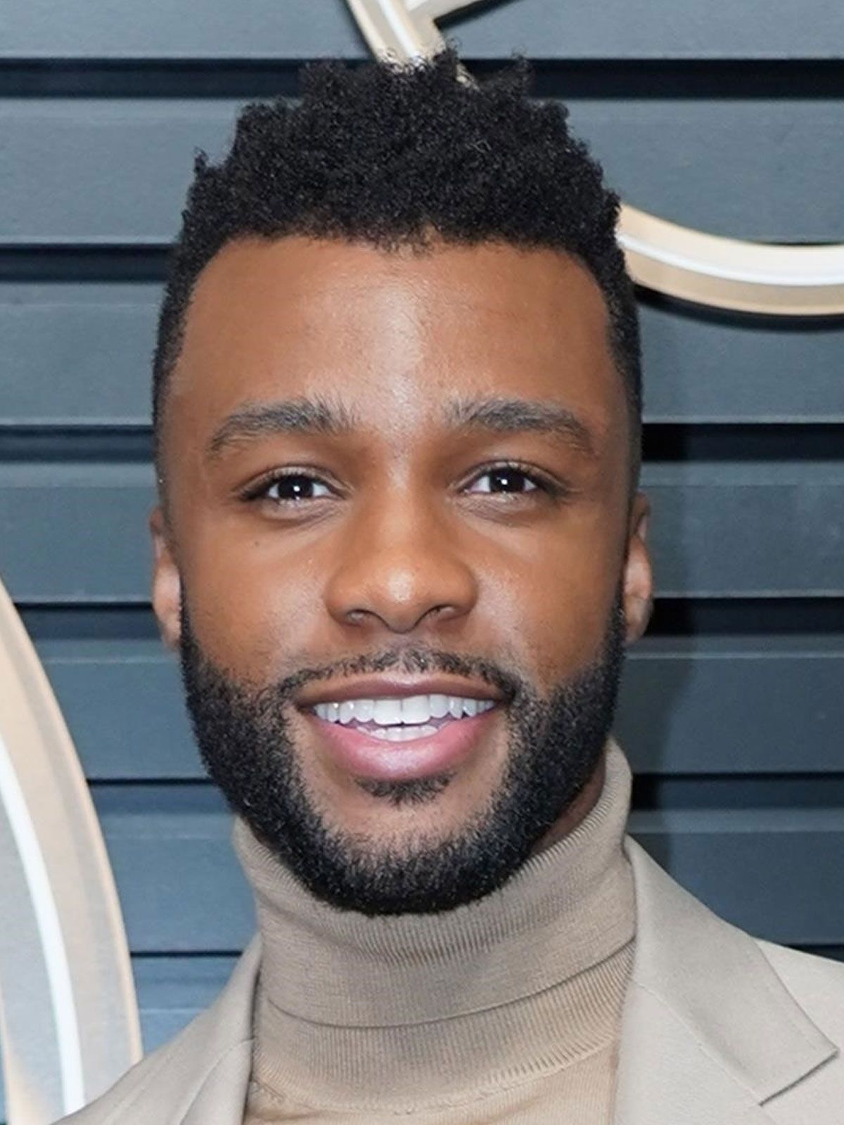 Dyllon Burnside - AlloCiné