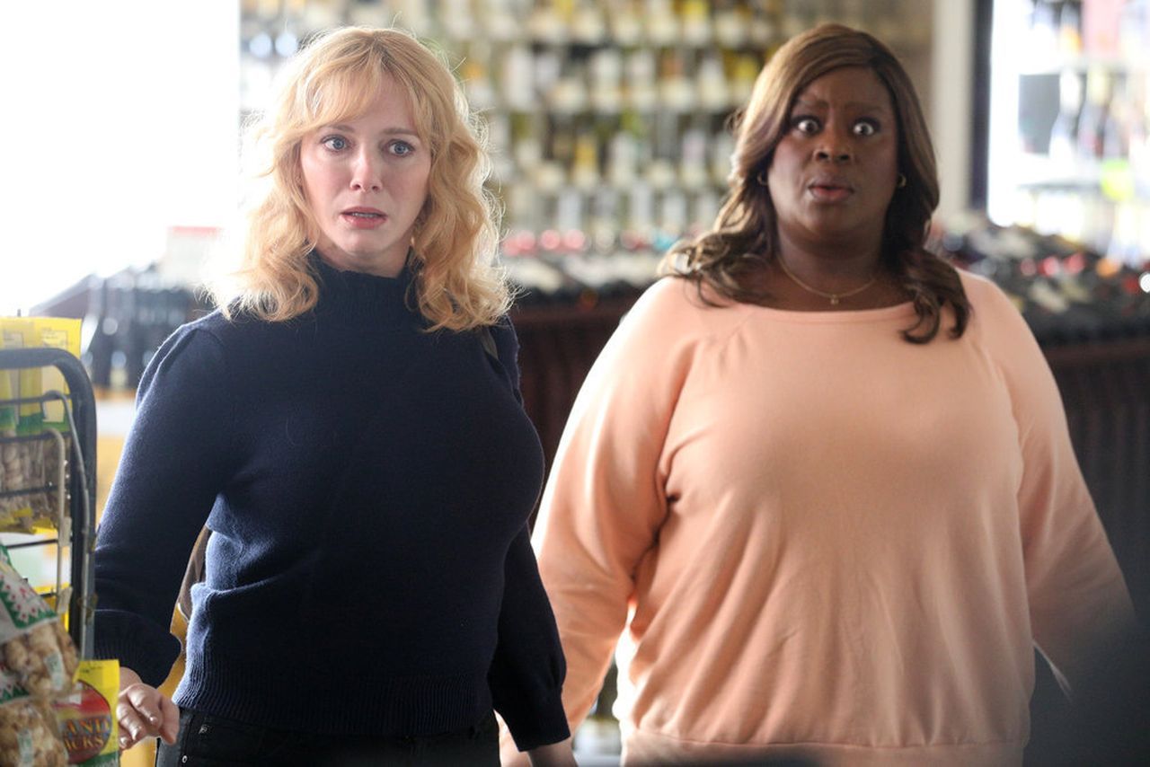 Good Girls : Good Girls : Photo Retta, Christina Hendricks - 36 sur 177 ...