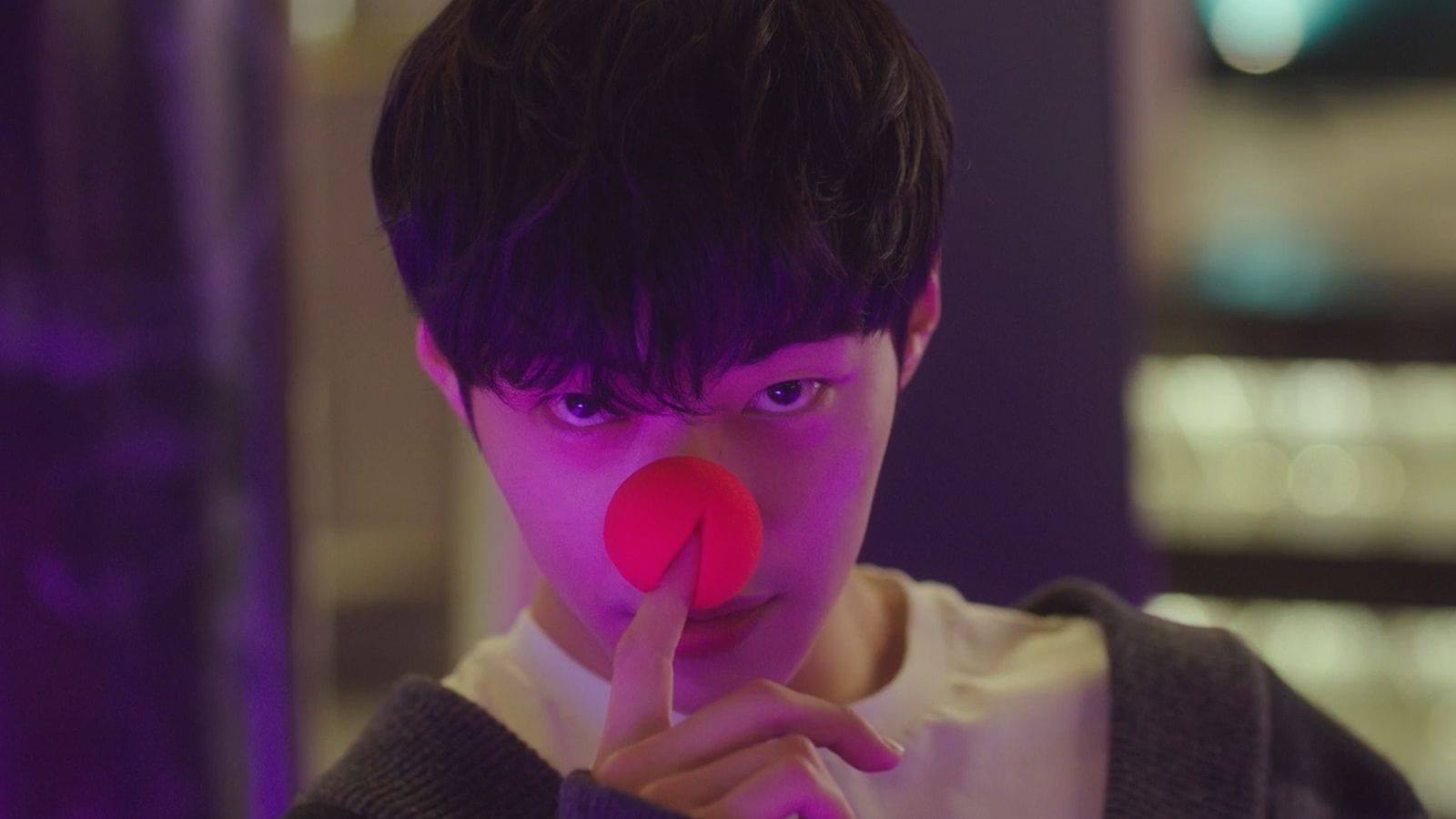 Poster Tempted saison 1 - Affiche 16 sur 18 - AlloCiné