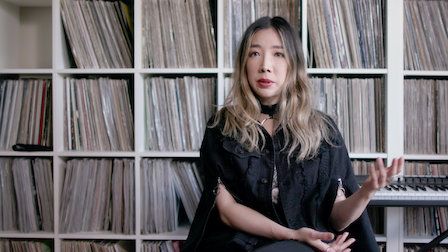 Poster En Bref saison 1 - Affiche 60 sur 63 - AlloCiné