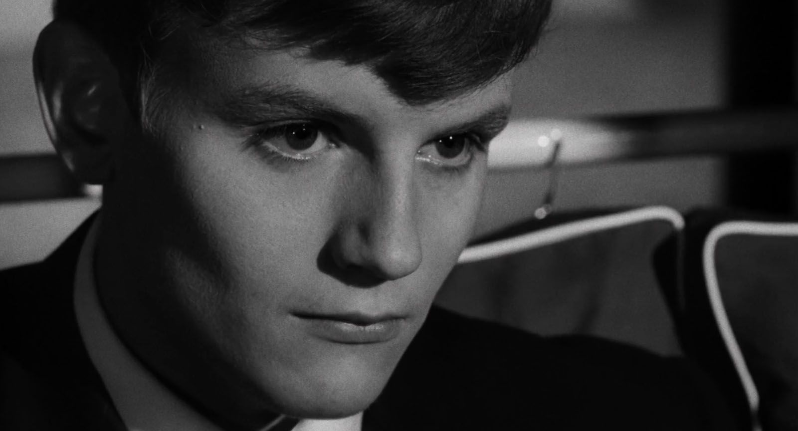 Photo de Jacques Perrin - La Fille à la valise : Photo Jacques Perrin ...