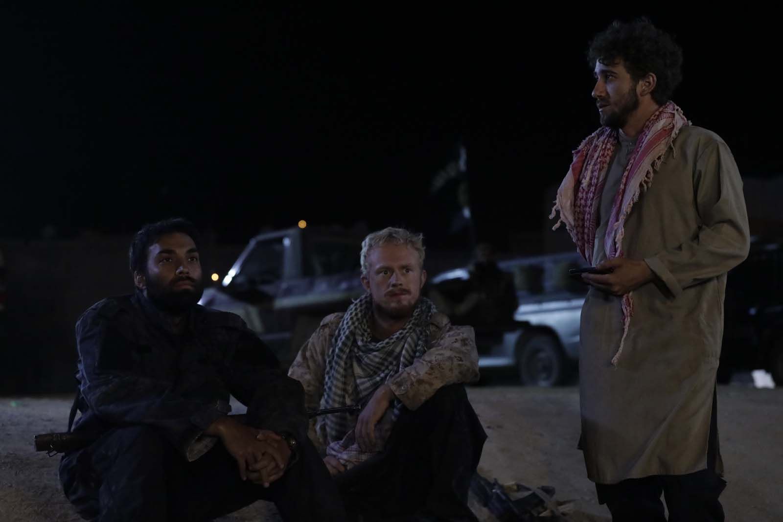 Photo de James Krishna Floyd - No Man's Land : Photo James Krishna ...