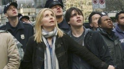 Poster V (2009) saison 1 - Affiche 22 sur 158 - AlloCiné