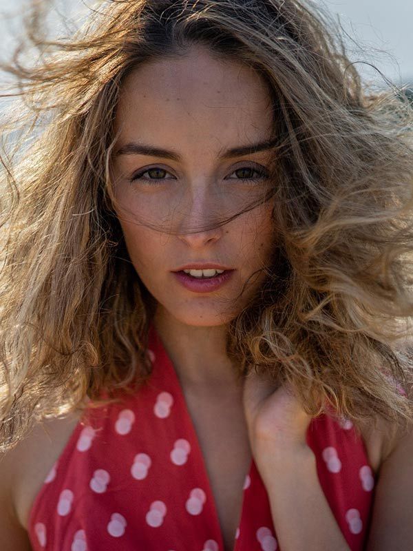 Caroline Godard - AlloCiné