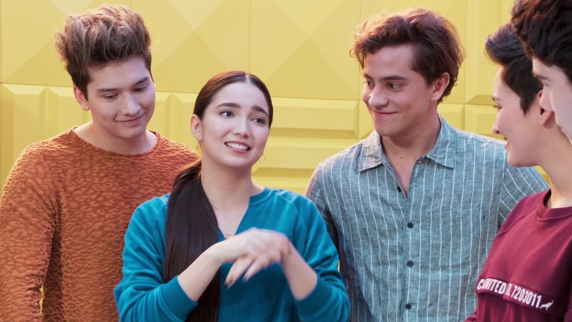 Poster saison 2 - Affiche 35 sur 130 - AlloCiné