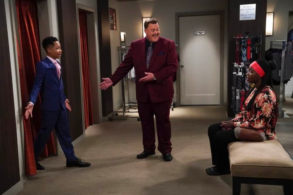 Photo de Travis Wolfe Jr. - Bob Hearts Abishola : Photo Billy Gardell ...