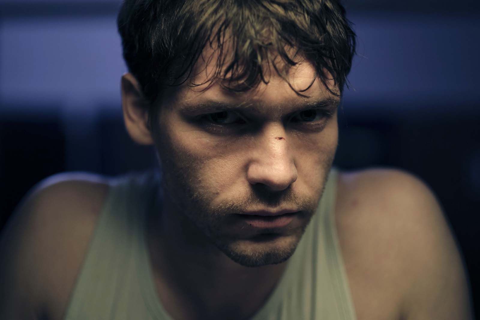 Photo de Billy Howle - The Beast Must Die : Photo Billy Howle - Photo 0 ...