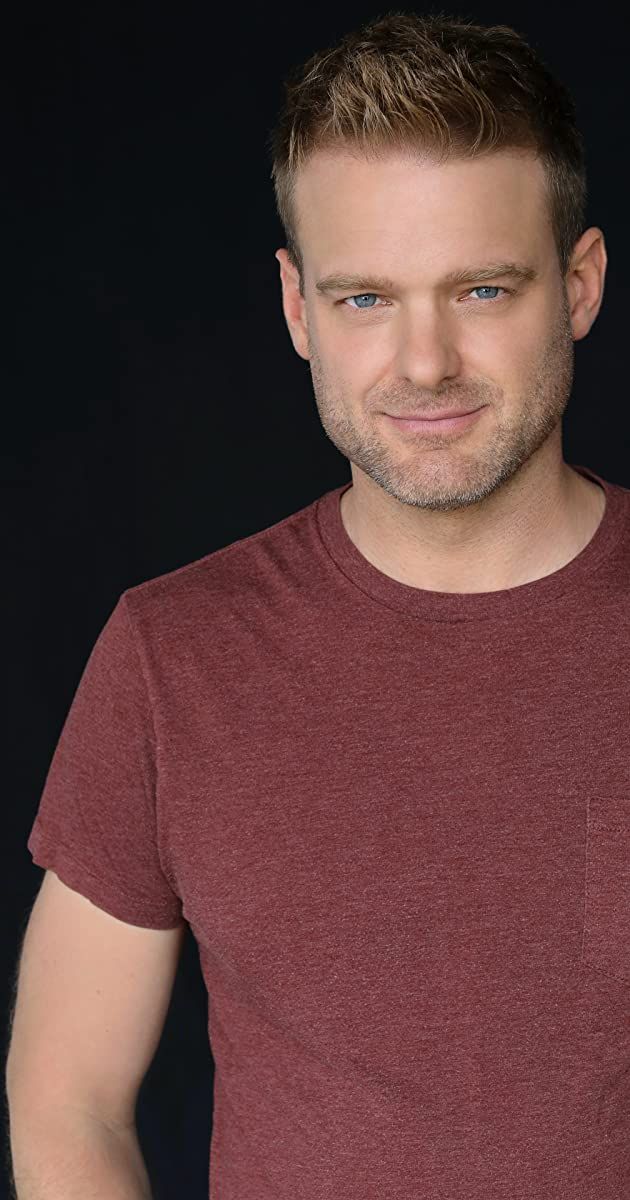 Photo de Matt Biedel - Affiche Matt Biedel - Photo 1 sur 5 - AlloCiné