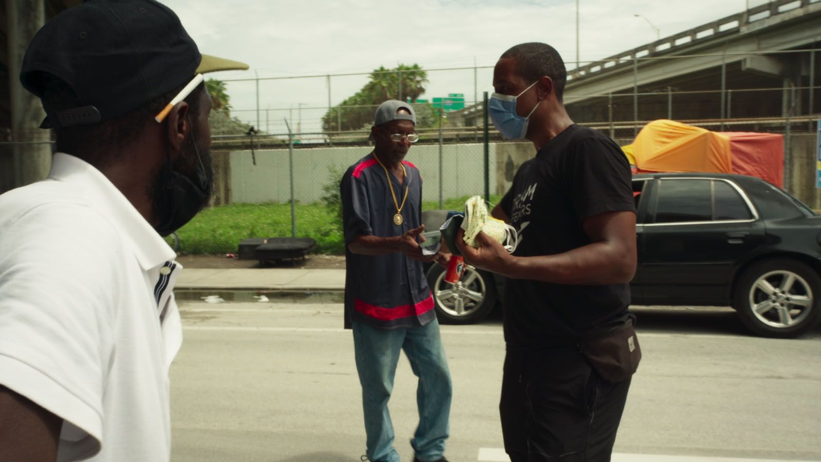 Photo du film Convergence : Ensemble face à la crise - Photo 9 sur 16 ...