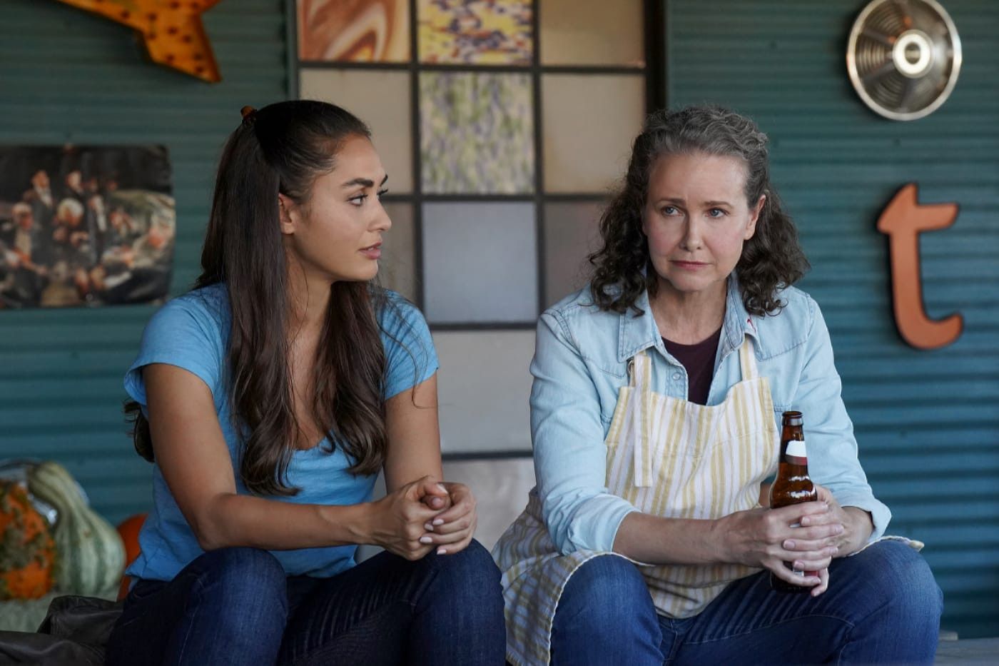 Photo de Molly Hagan - Walker : Photo Molly Hagan, Lindsey Morgan ...
