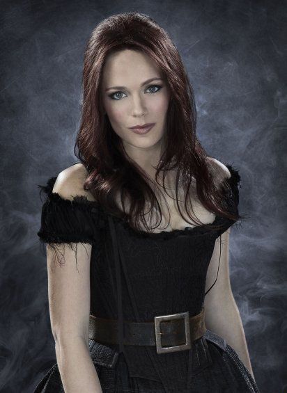 Sleepy Hollow : Photo Katia Winter - 428 sur 430 - AlloCiné