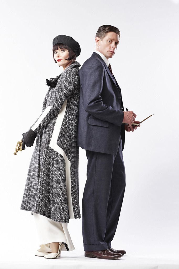 Photo de Nathan Page - Photo Nathan Page, Essie Davis - Photo 4 sur 6 ...