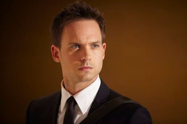 Suits : avocats sur mesure : Photo Patrick J. Adams - 665 sur 762 ...