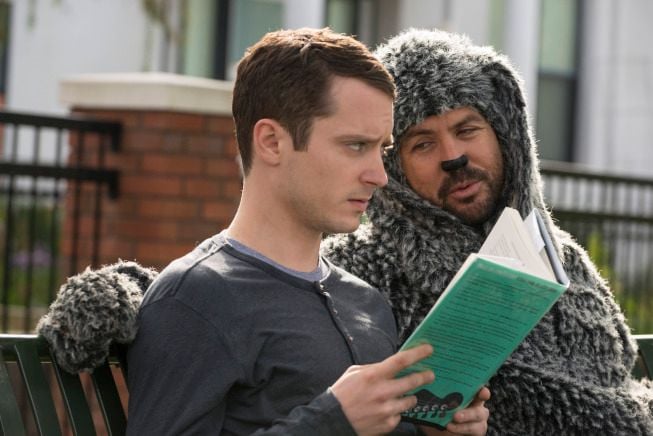 Wilfred (2011) : Wilfred (2011) : Photo Elijah Wood, Jason Gann - 6 sur ...