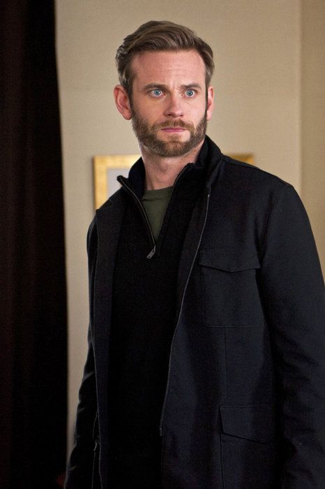 Photo de Eric Johnson - Rookie Blue : Photo Eric Johnson - Photo 15 sur ...