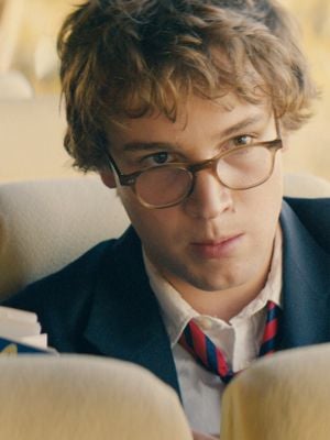 Leonard Scheicher - AlloCiné