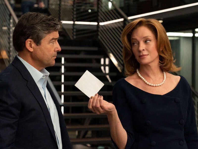 Super Pumped : Super Pumped : Photo Kyle Chandler, Uma Thurman - 5 sur ...